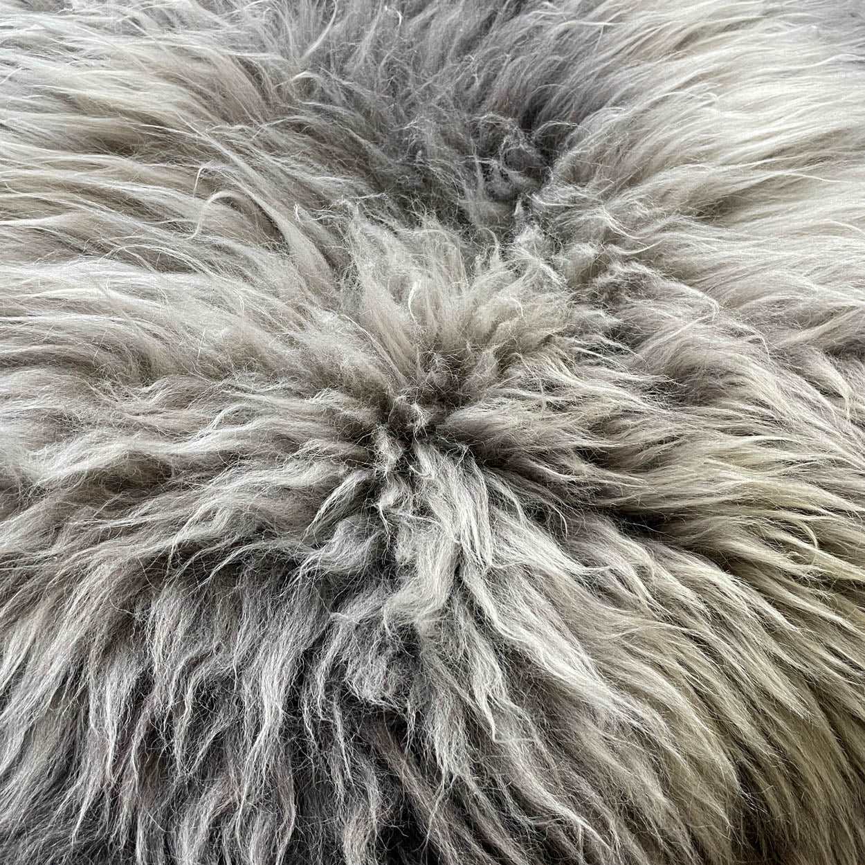 British Rare Breed Sheepskin Hide Unique Large 0602BRL02 – Wildash London